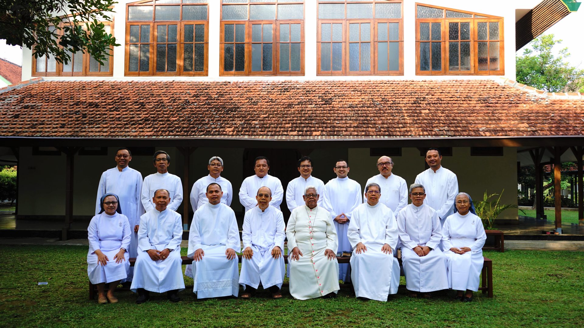 Personalia Staf | Seminari Tinggi Santo Paulus - Kentungan